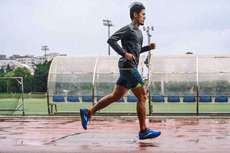 9 Best Running Shoes for Heel Strikers in 2026 - Pace Passion