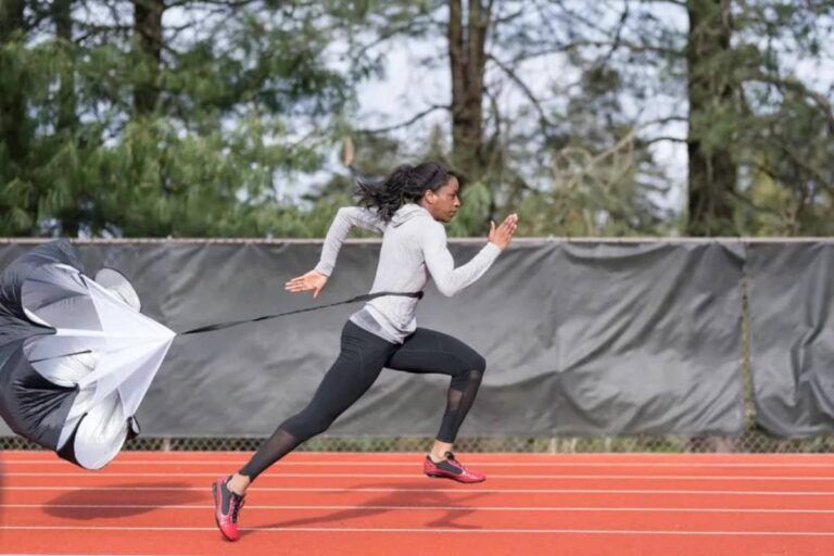 5 Best Running Parachutes in 2026: Tips for Choosing and How They Work